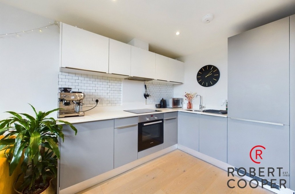 Field End Road, Ruislip, 1 bedroom, First Floor Flat
